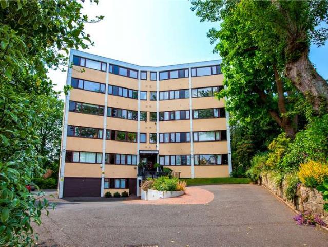 2 Bedroom Flat