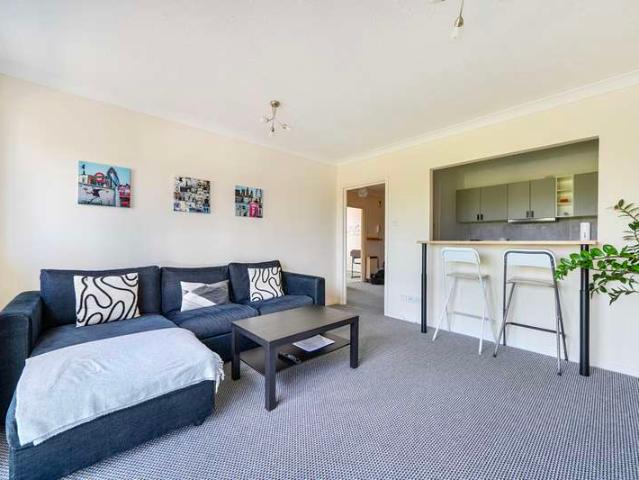 2 Bedroom Flat