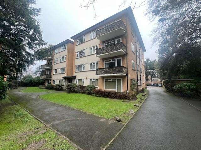 2 Bedroom Flat