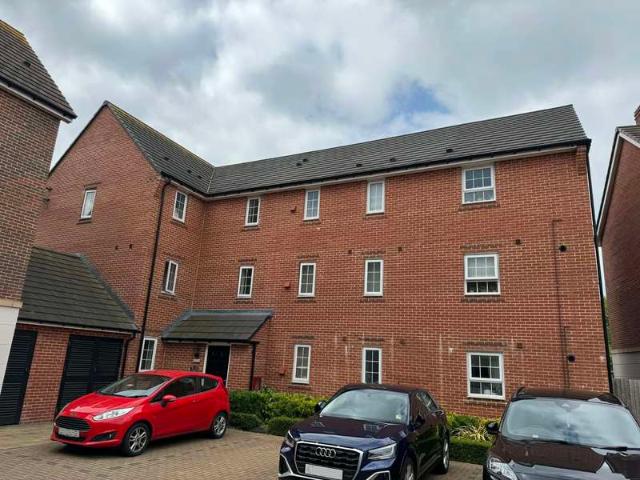 2 Bedroom Flat