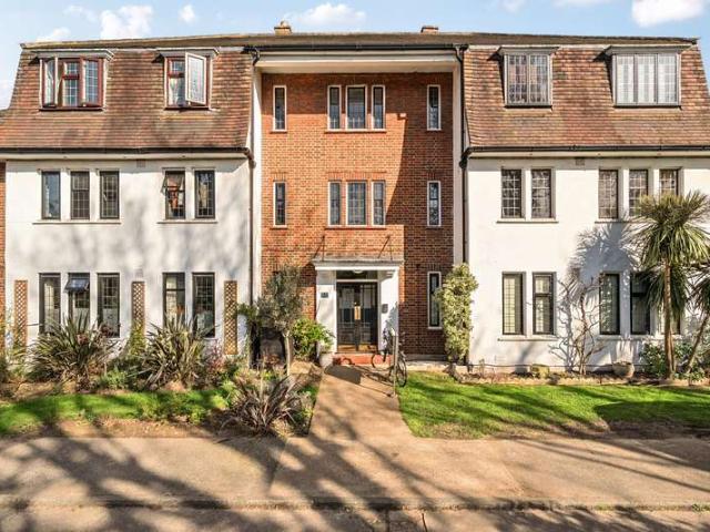2 Bedroom Flat
