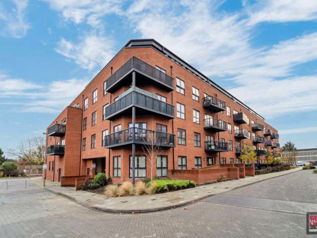 2 Bedroom Flat
