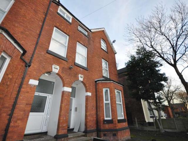 2 Bedroom Flat