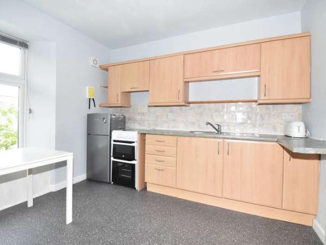 2 Bedroom Flat