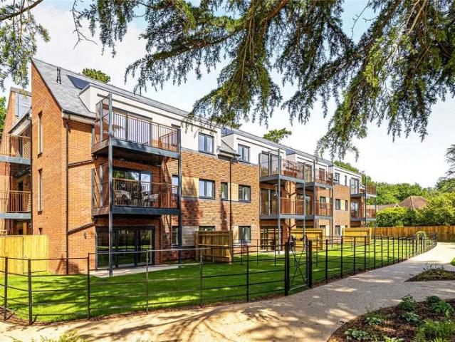 2 Bedroom Flat
