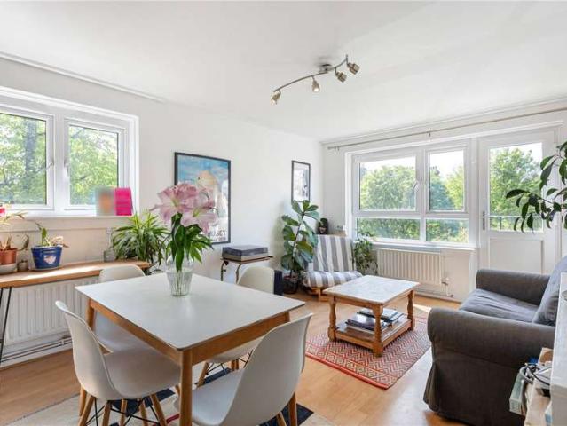 2 Bedroom Flat