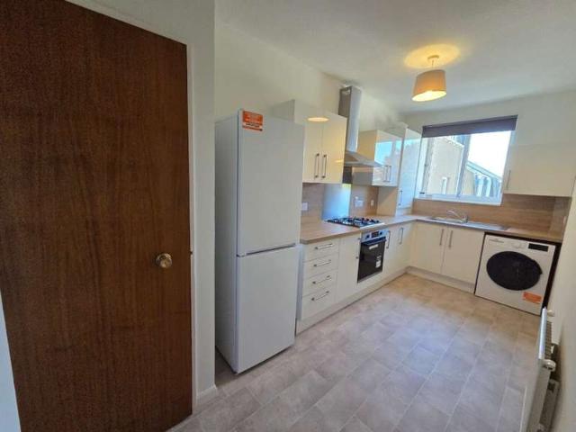 2 Bedroom Flat