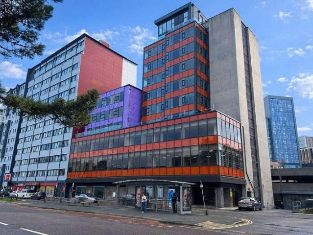 2 Bedroom Flat
