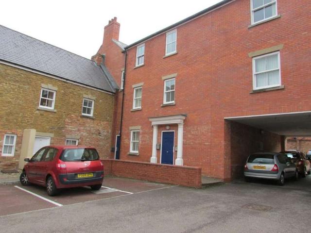 2 Bedroom Flat