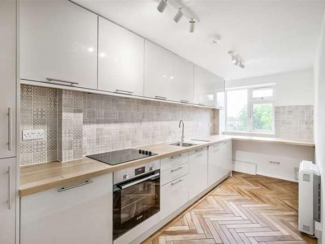 2 Bedroom Flat