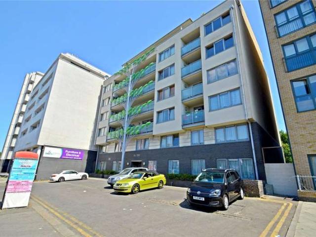 2 Bedroom Flat