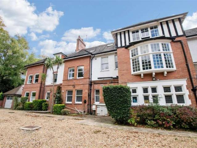 2 Bedroom Flat