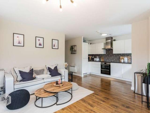 2 Bedroom Flat
