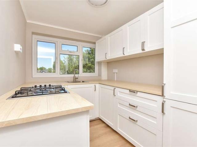 2 Bedroom Flat