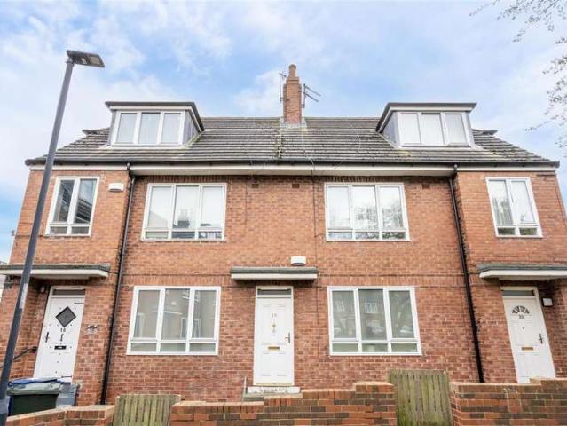 2 Bedroom Flat