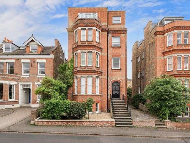 2 Bedroom Flat