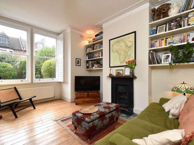 2 Bedroom Flat