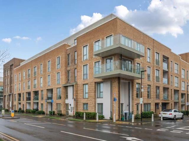 2 Bedroom Flat