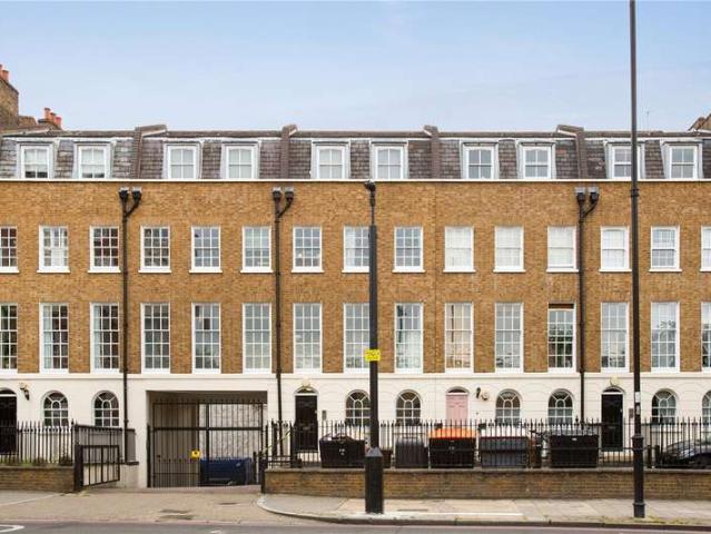2 Bedroom Flat