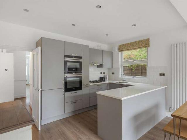 2 Bedroom Flat