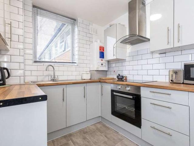 2 Bedroom Flat