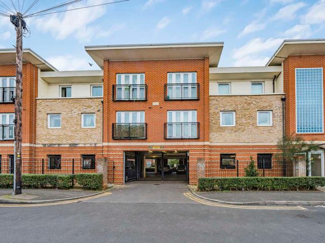 2 Bedroom Flat