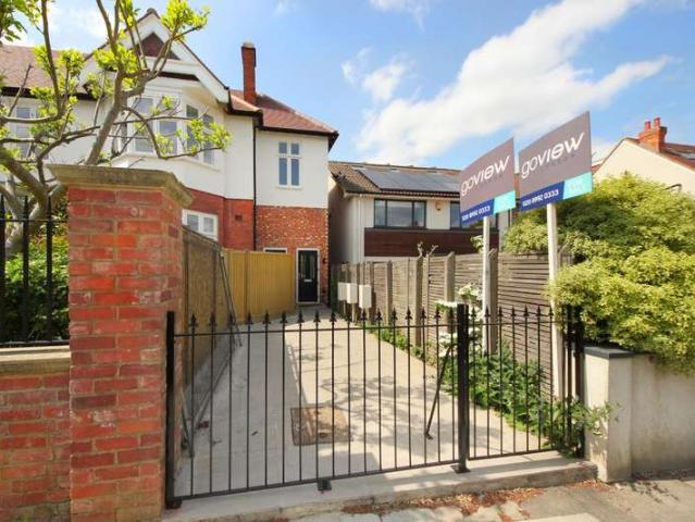 2 Bedroom Flat