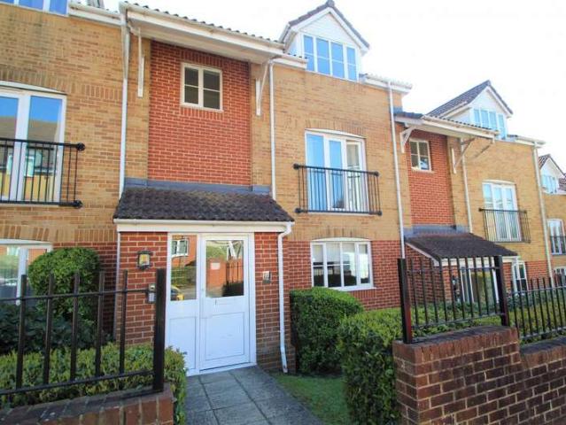 2 Bedroom Flat