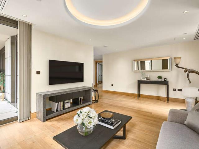 2 Bedroom Flat