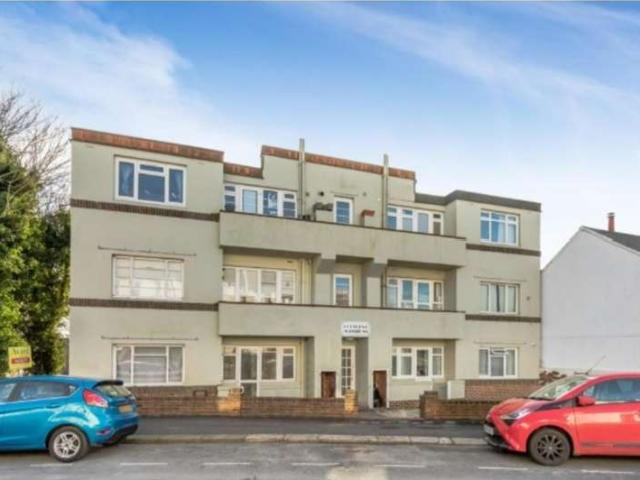 2 Bedroom Flat