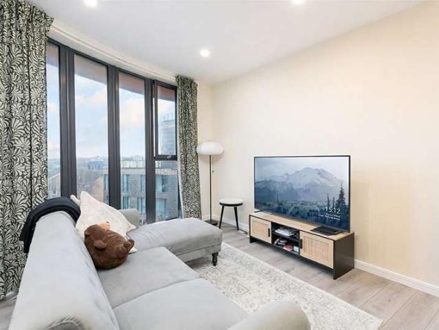 2 Bedroom Flat