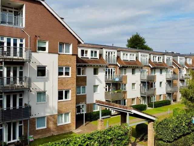 2 Bedroom Flat