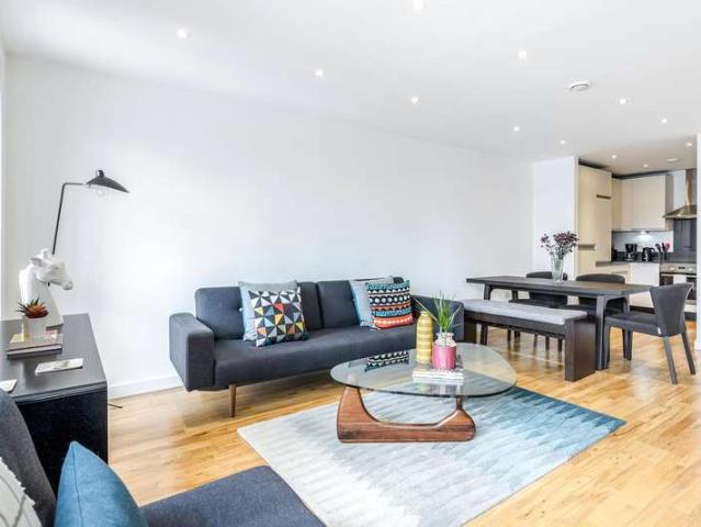 2 Bedroom Flat