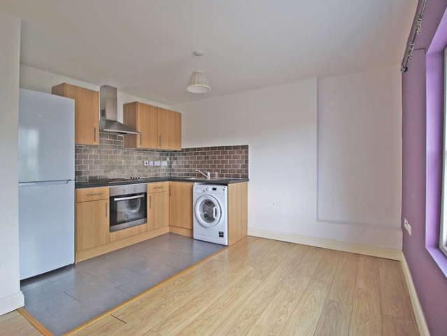 2 Bedroom Flat