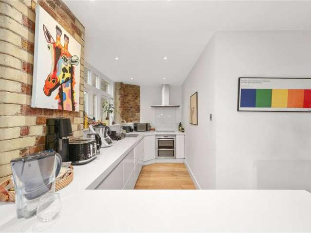 2 Bedroom Flat