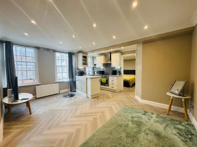 2 Bedroom Flat