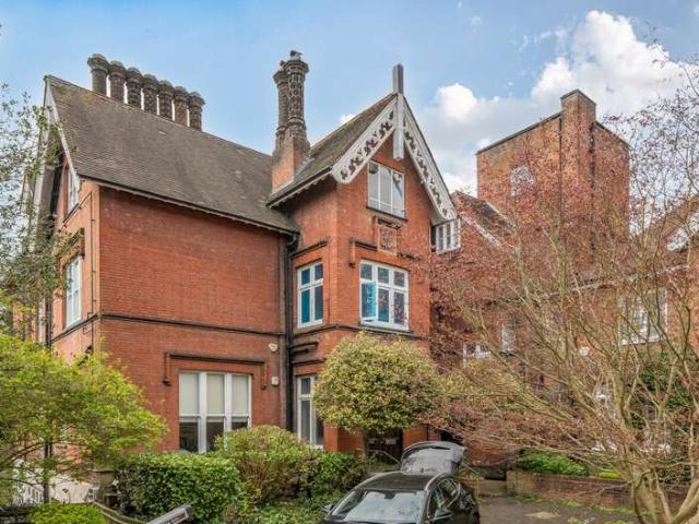 2 Bedroom Flat