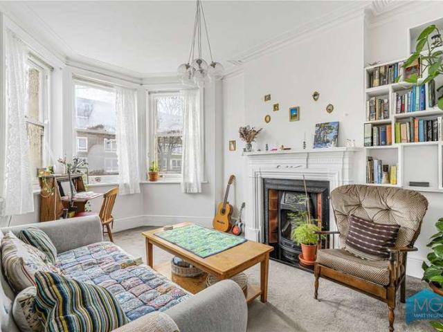 2 Bedroom Flat