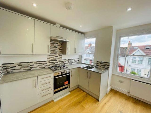 2 Bedroom Flat