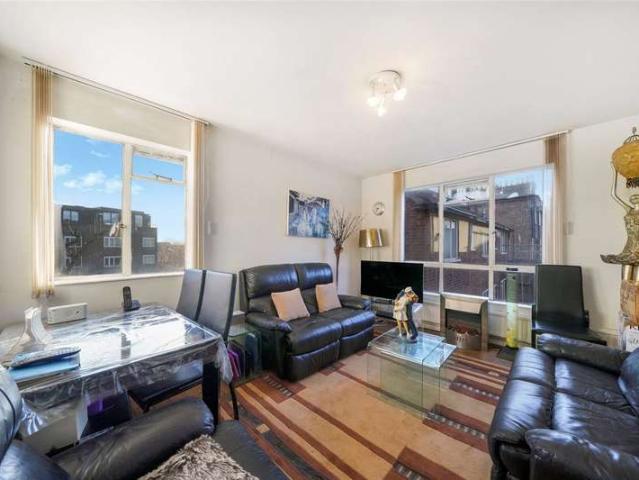 2 Bedroom Flat