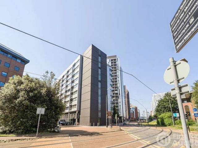 2 Bedroom Flat