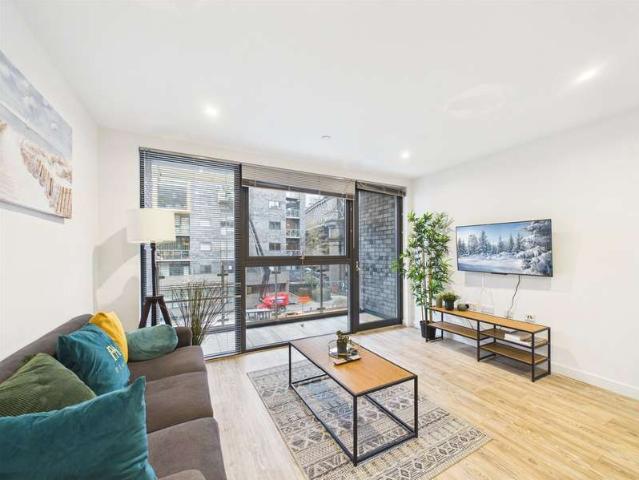 2 Bedroom Flat