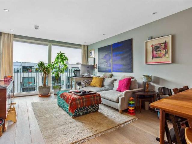 2 Bedroom Flat