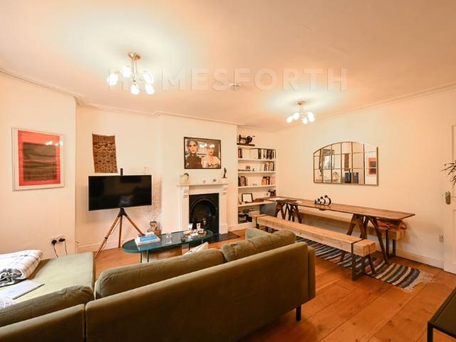 2 Bedroom Flat