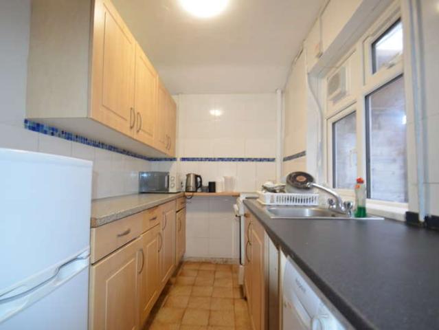 2 Bedroom Flat