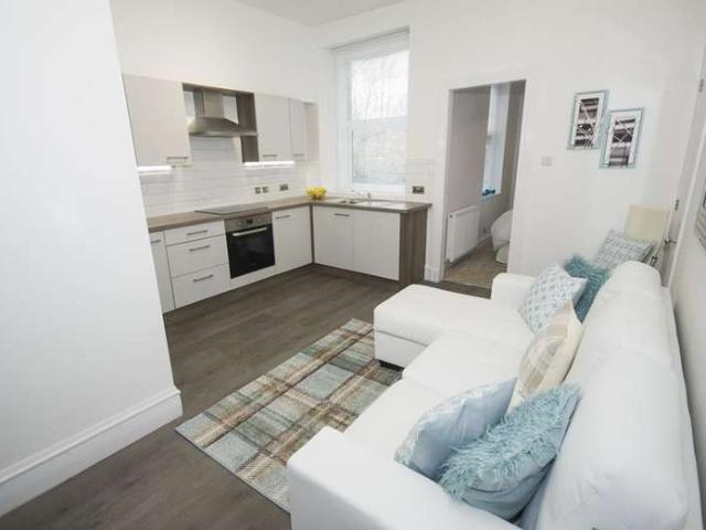 2 Bedroom Flat
