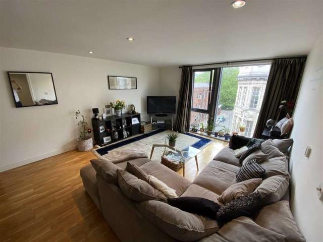 2 Bedroom Flat