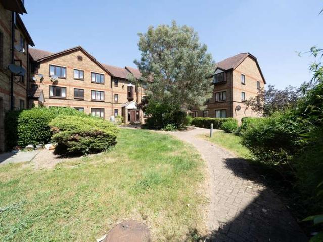 2 Bedroom Flat