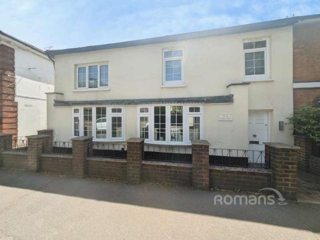2 Bedroom Flat