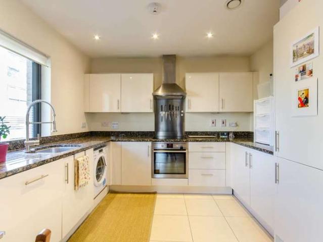 2 Bedroom Flat